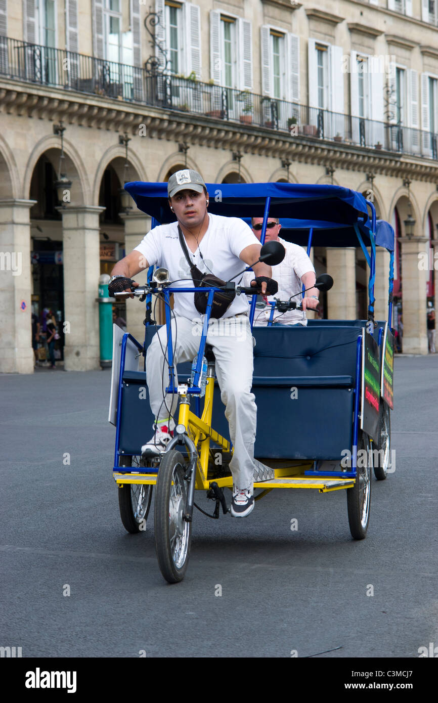 Rickshaw paris transport hi-res stock photography and images - Alamy