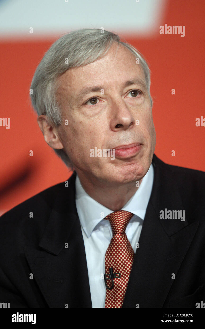 Under secretary hi-res stock photography and images - Alamy