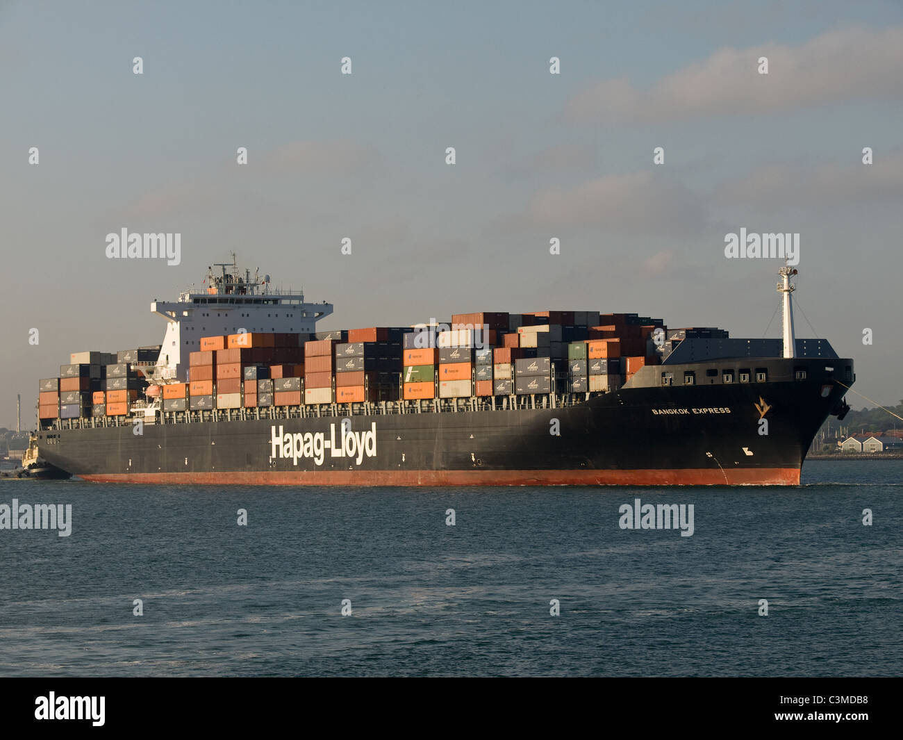 Hapag lloyd container hi-res stock photography and images - Alamy