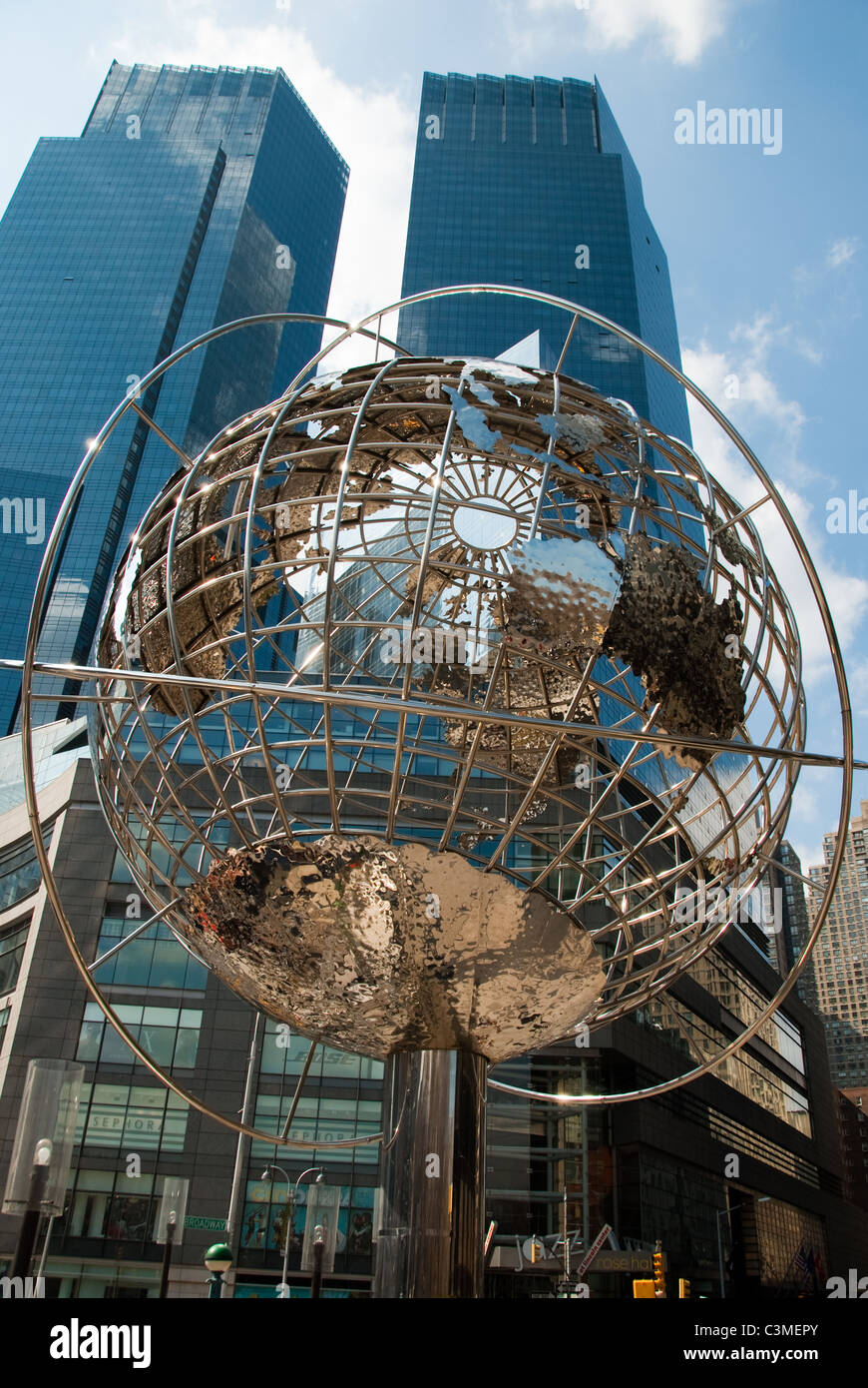 Trump tower globe hi-res stock photography and images - Alamy