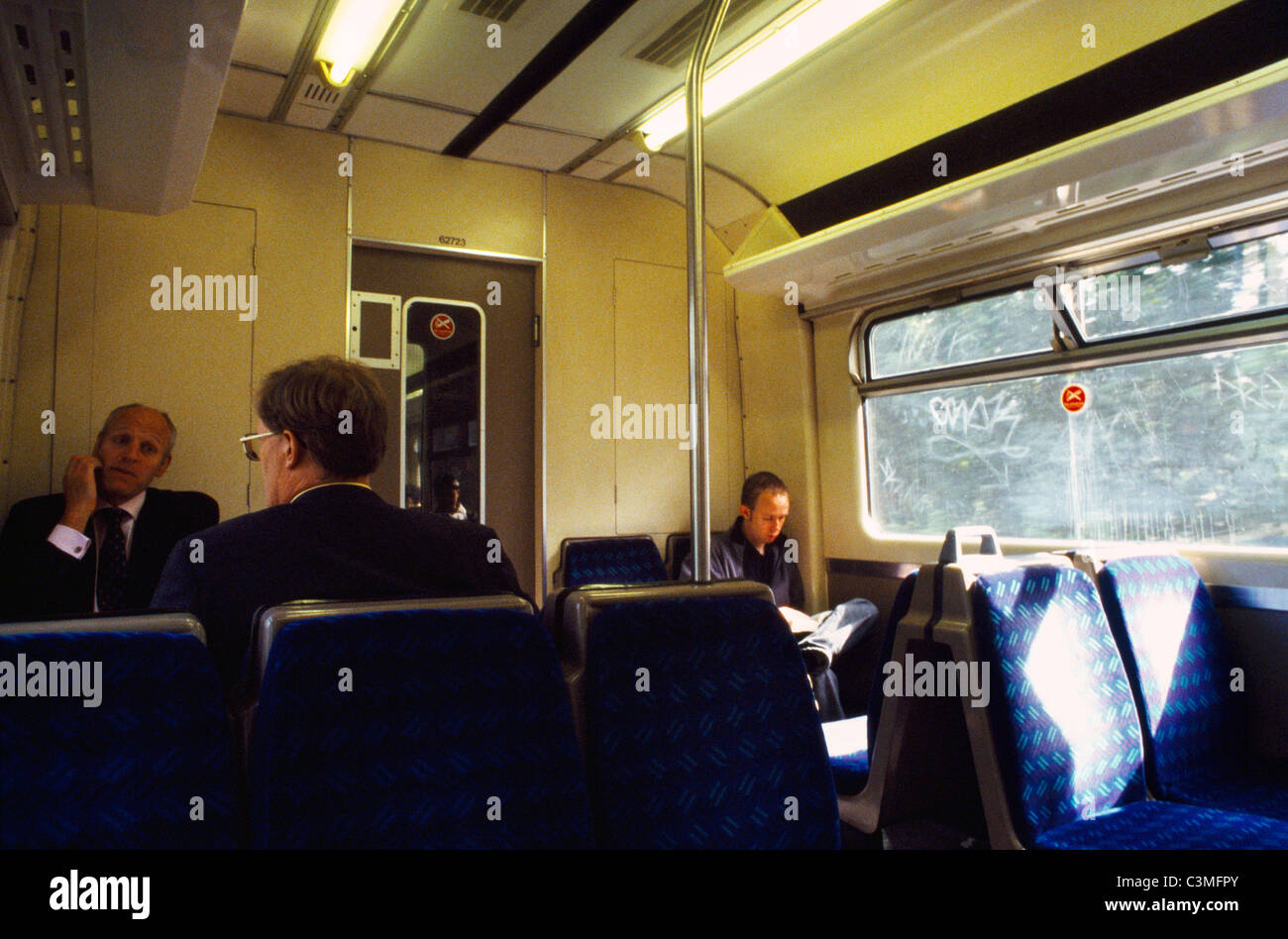 Passengers commuter train hi-res stock photography and images - Alamy