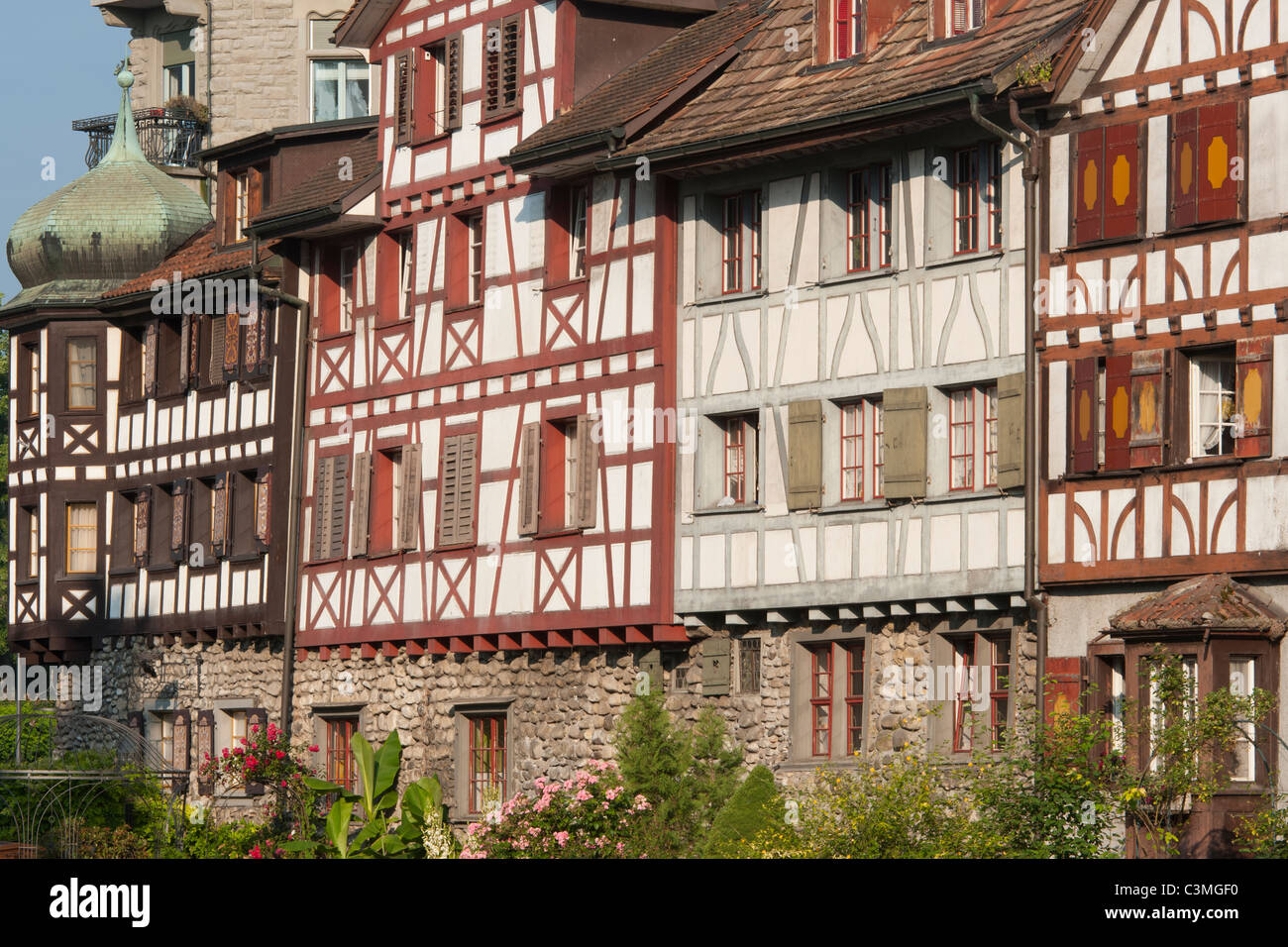 Exterior view window hi-res stock photography and images - Alamy