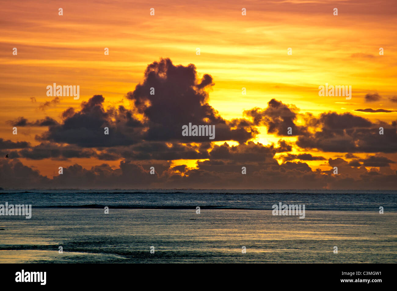 Sunset landscape ocean hi-res stock photography and images - Alamy