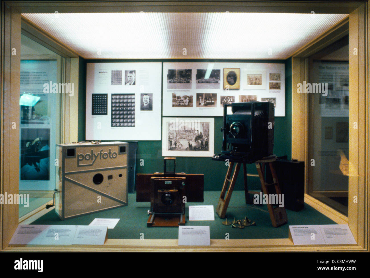 Old Cameras And Photographs Stock Photo - Alamy