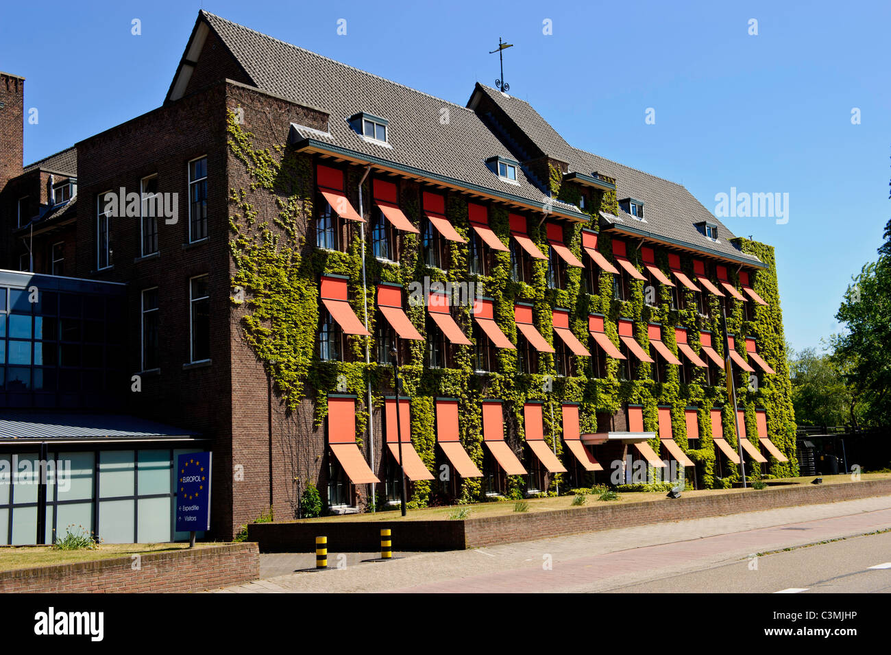 Europol agency hi-res stock photography and images - Alamy