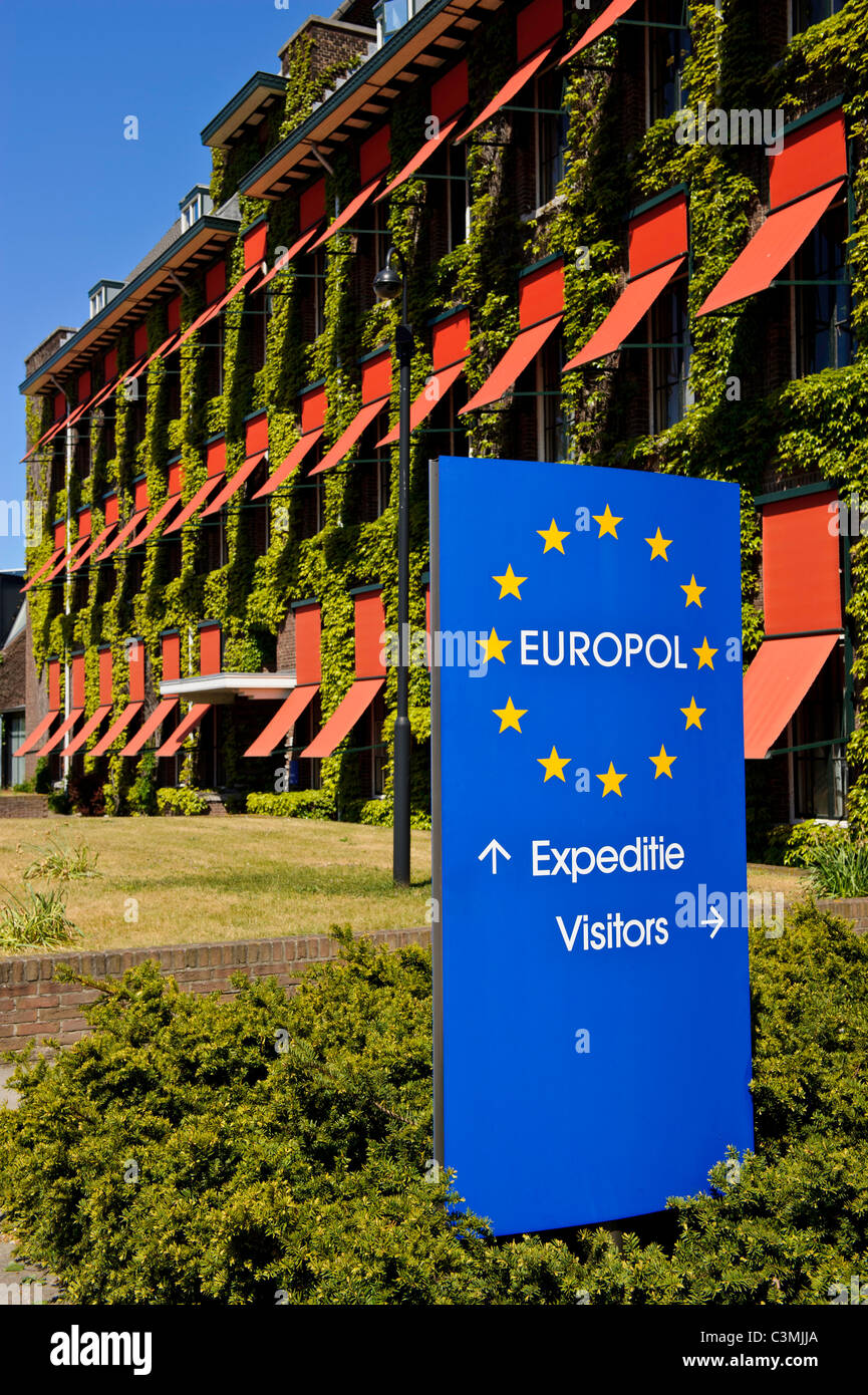 Europol hi-res stock photography and images - Alamy