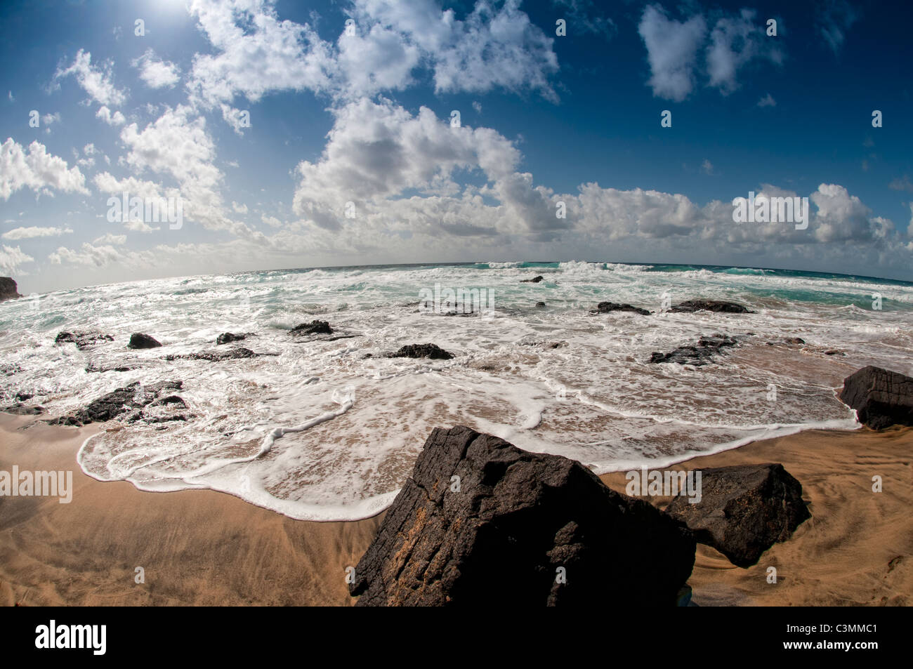Waves crashing over lava rocks hi-res stock photography and images - Alamy