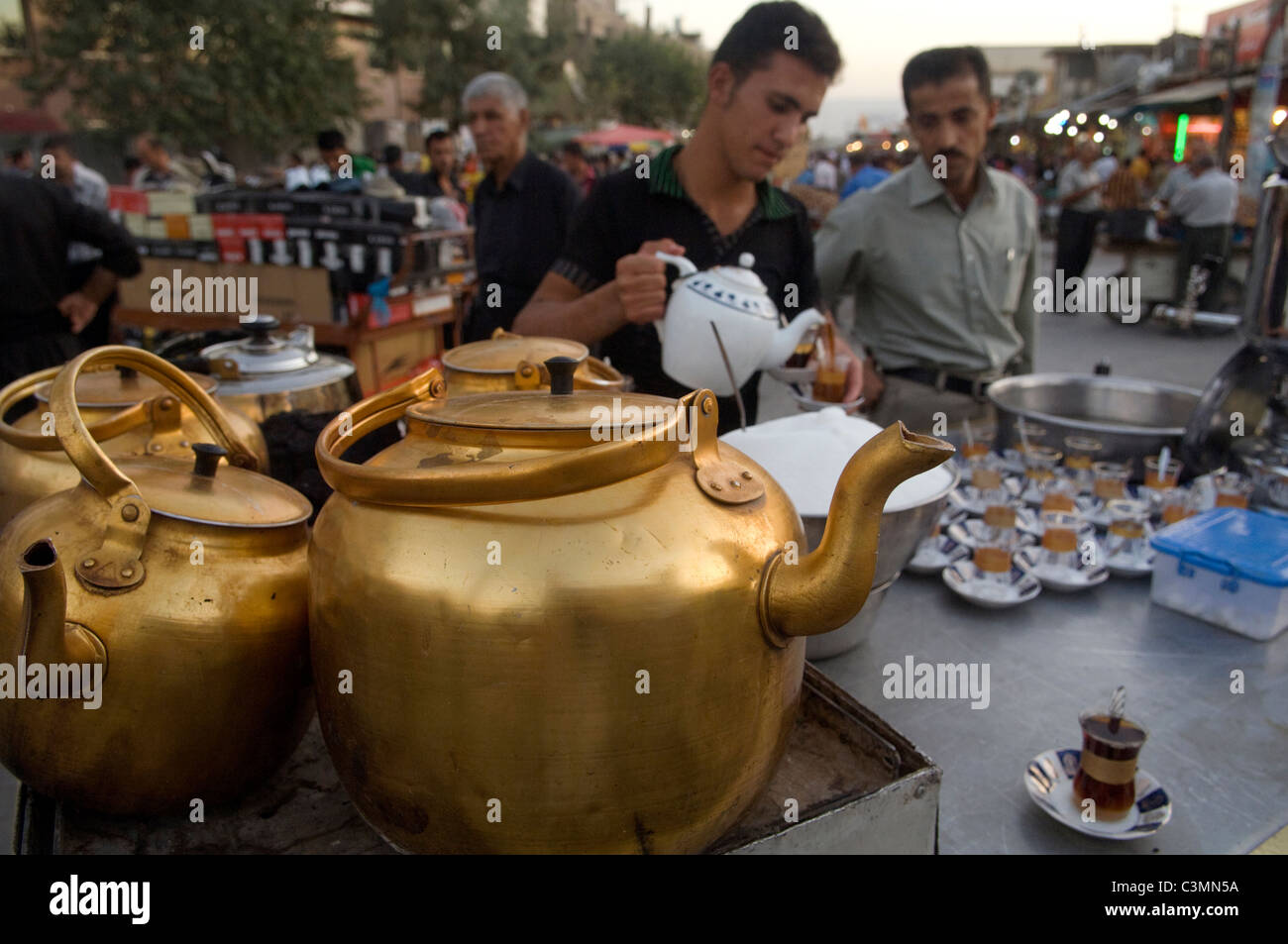 Kurdish Tea Stall Suliymaniya North Iraq Stock Photo - Alamy