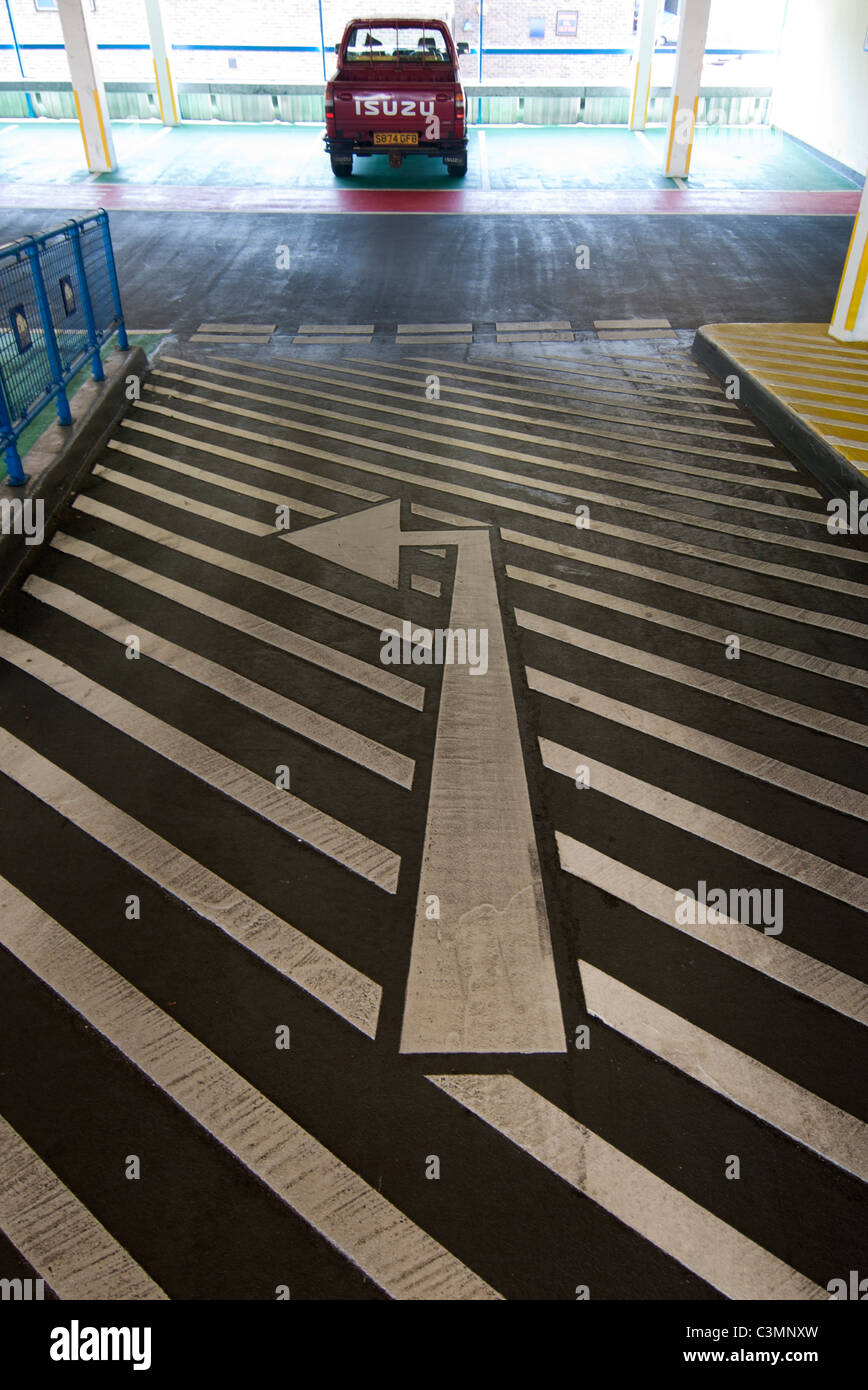 Car park arrow hi-res stock photography and images - Alamy