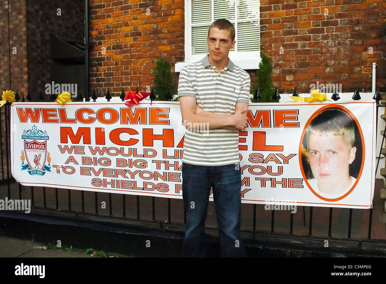 Michael Shields returns home after spending four years in prison ...