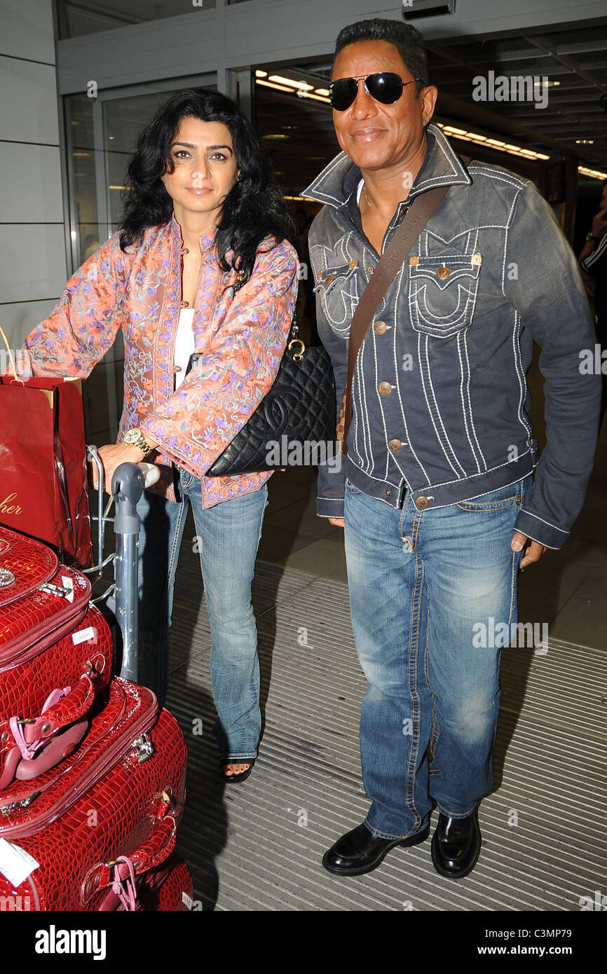 Halima Rashid and Jermaine Jackson Jermaine Jackson arriving at the ...