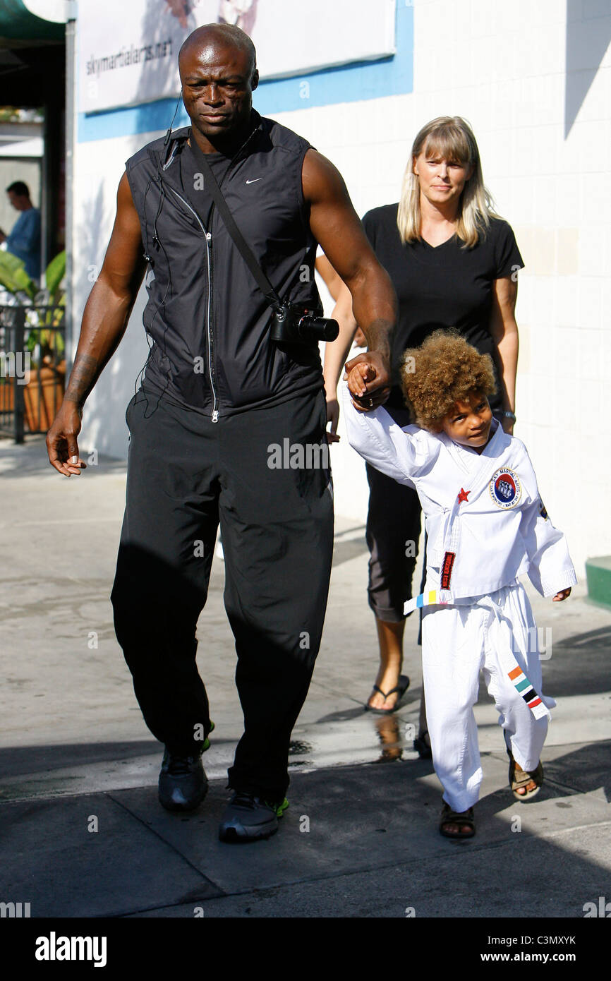 Seal takes his son Henry Samuel to a martial arts class Los Angeles ...