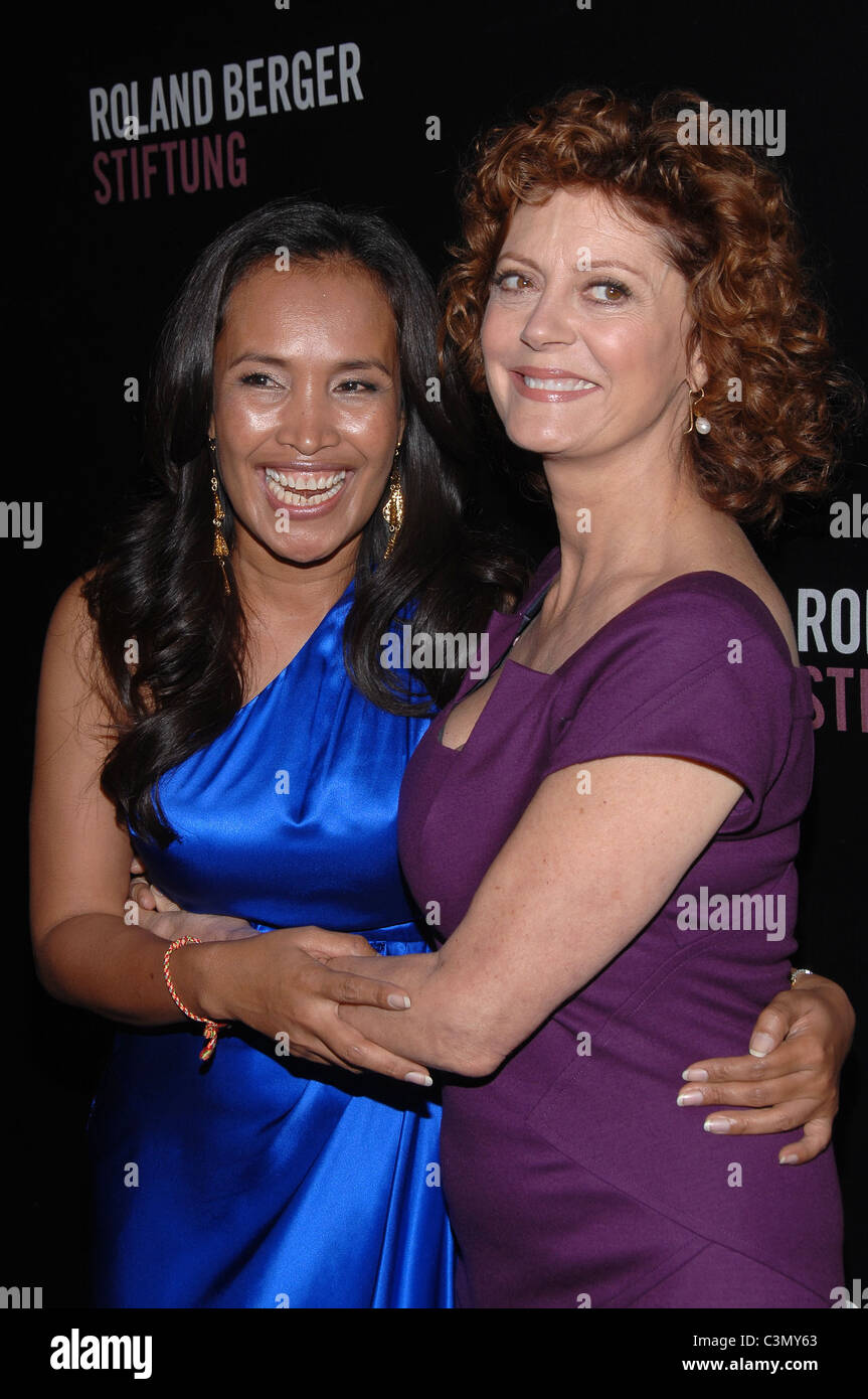 Somaly Mam and Susan Sarandon The Somaly Mam Foundation NYC benefit ...