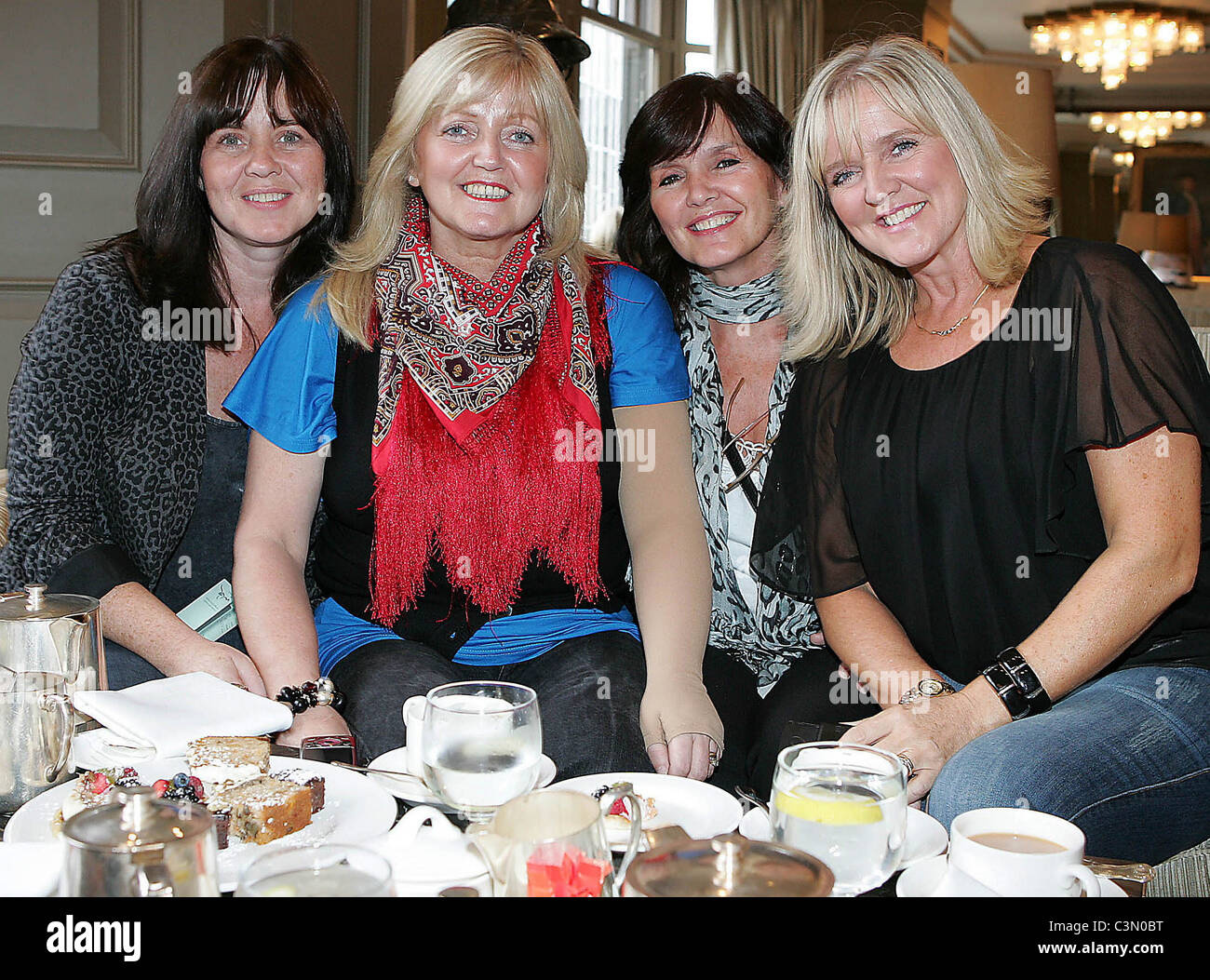 Nolan sisters hi-res stock photography and images - Alamy