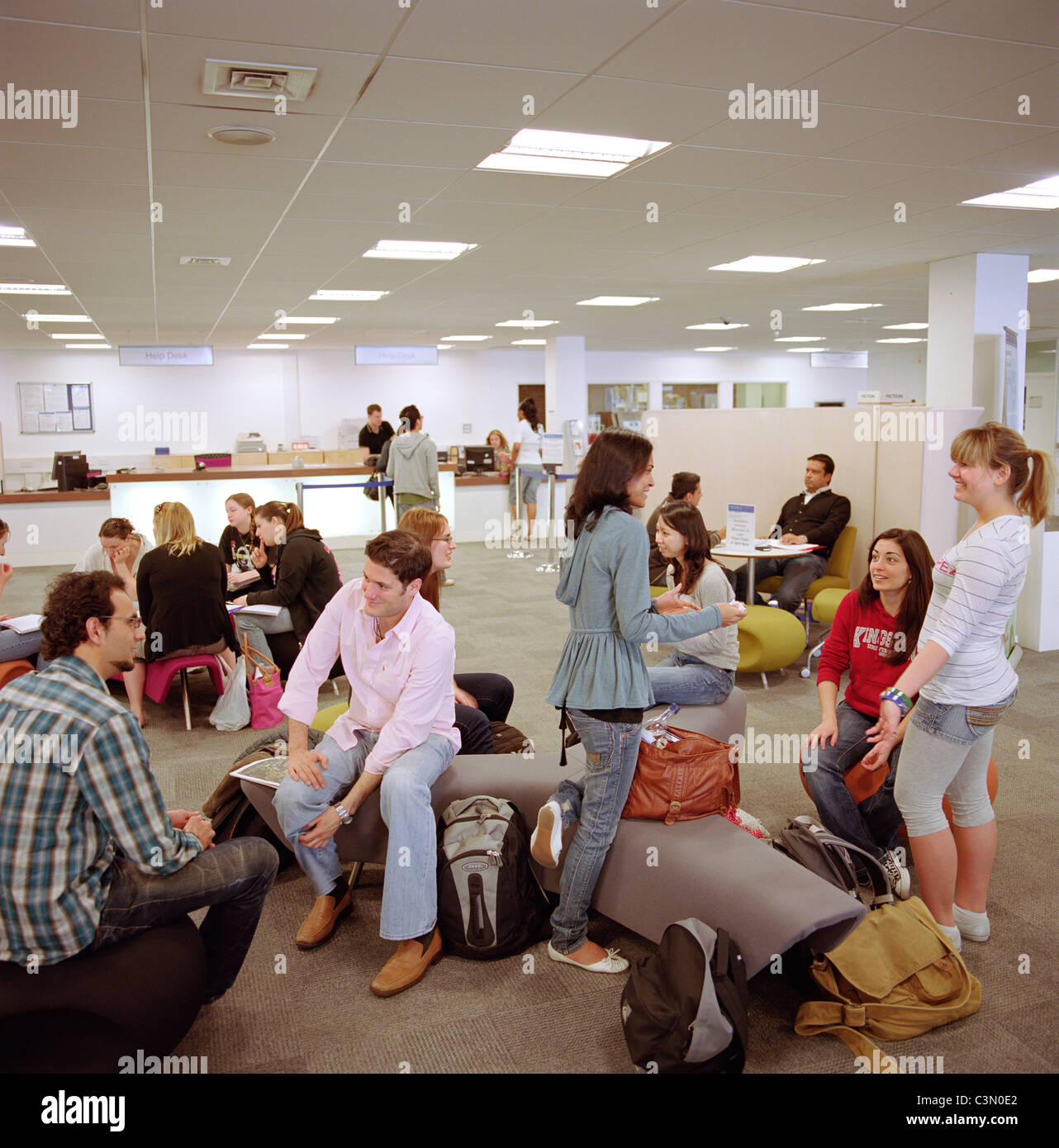 Students or employees learning together Stock Photo - Alamy