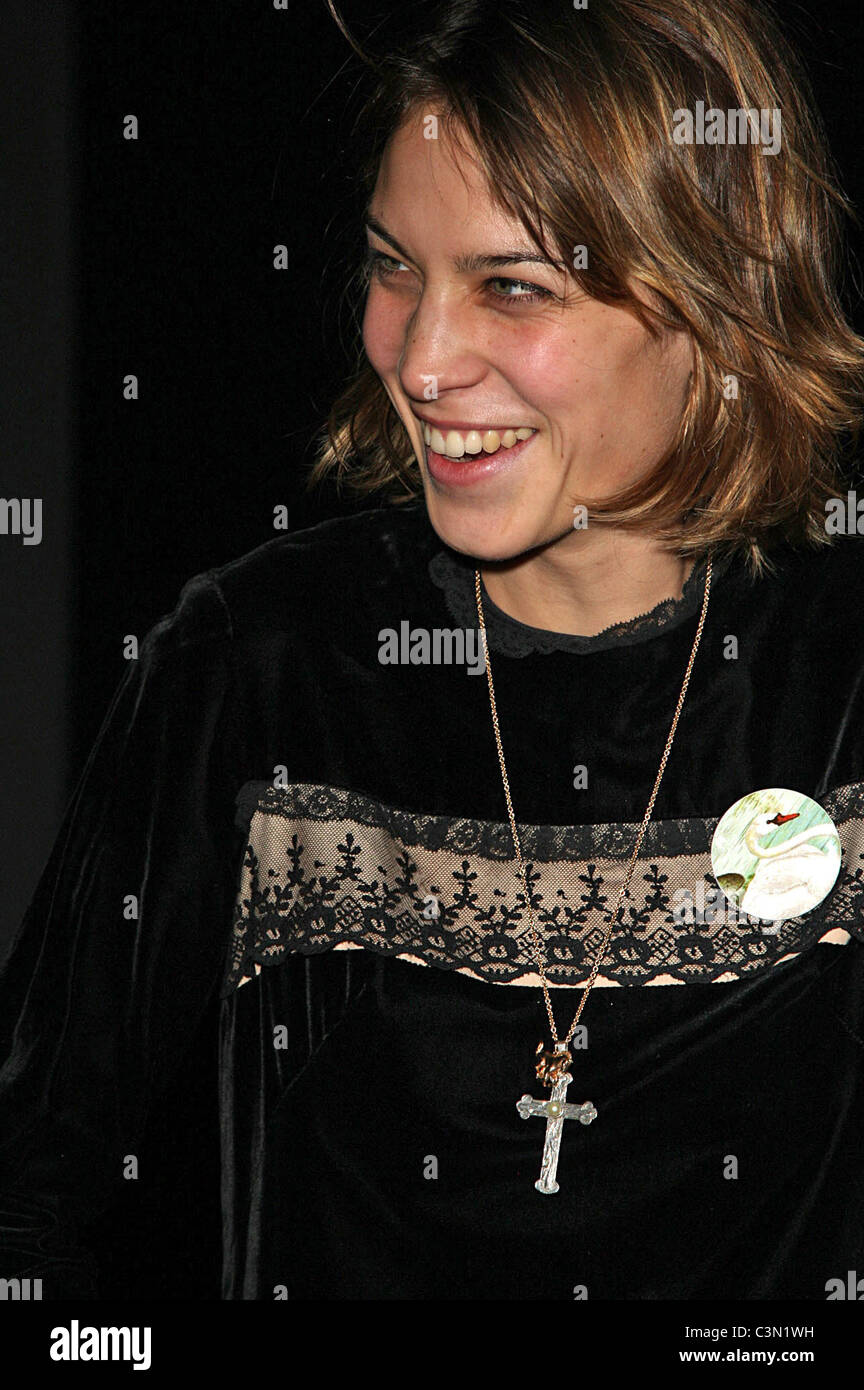 Alexa Chung 25th anniversary London Fashion Week Spring/Summer 2010 ...