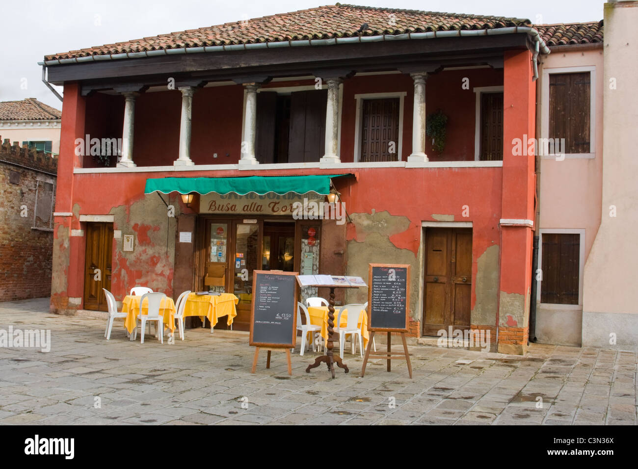 A nice family run Italian restaurant on the island of Murano, near ...