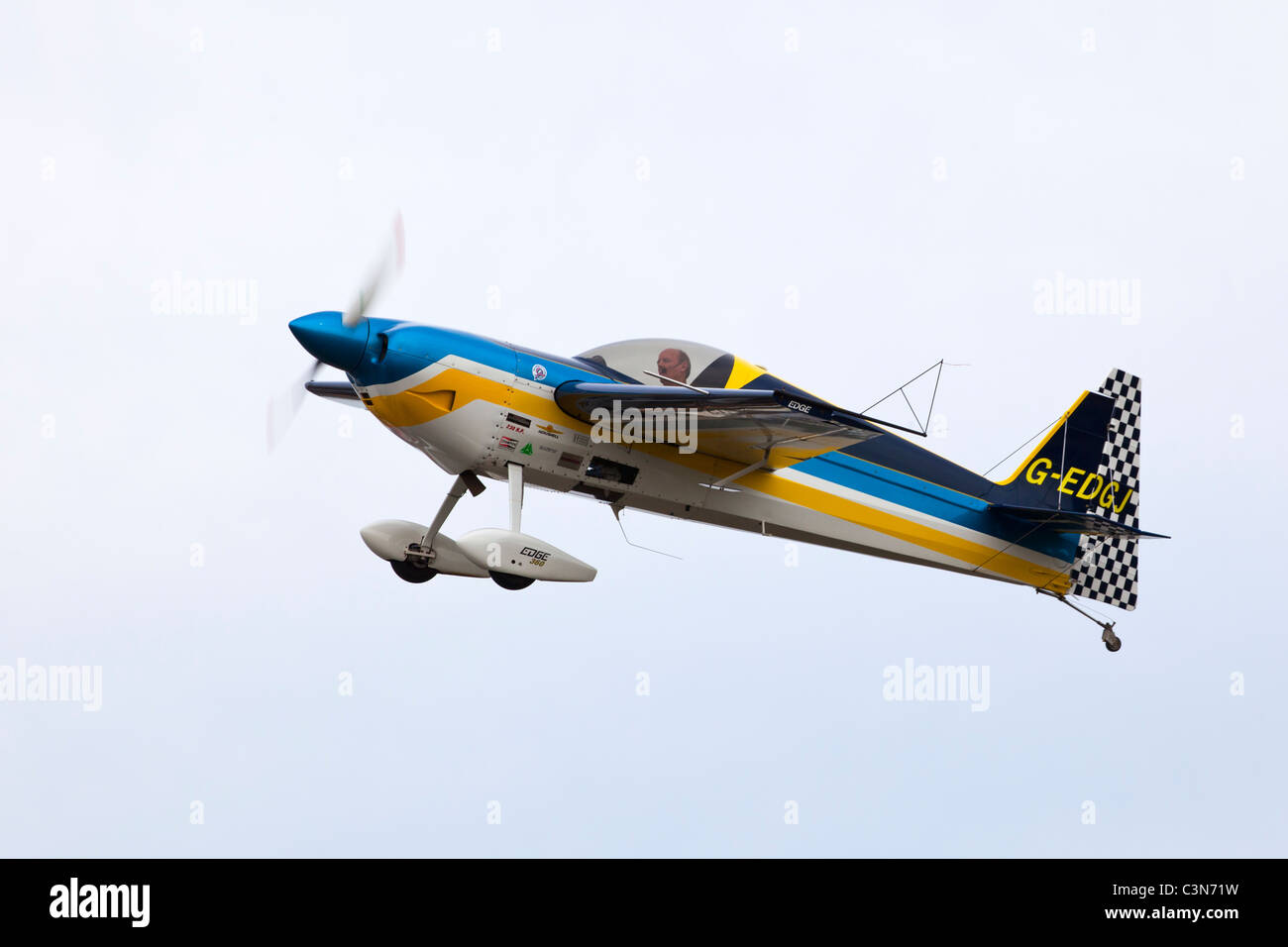 Edge 360 plane hi-res stock photography and images - Alamy