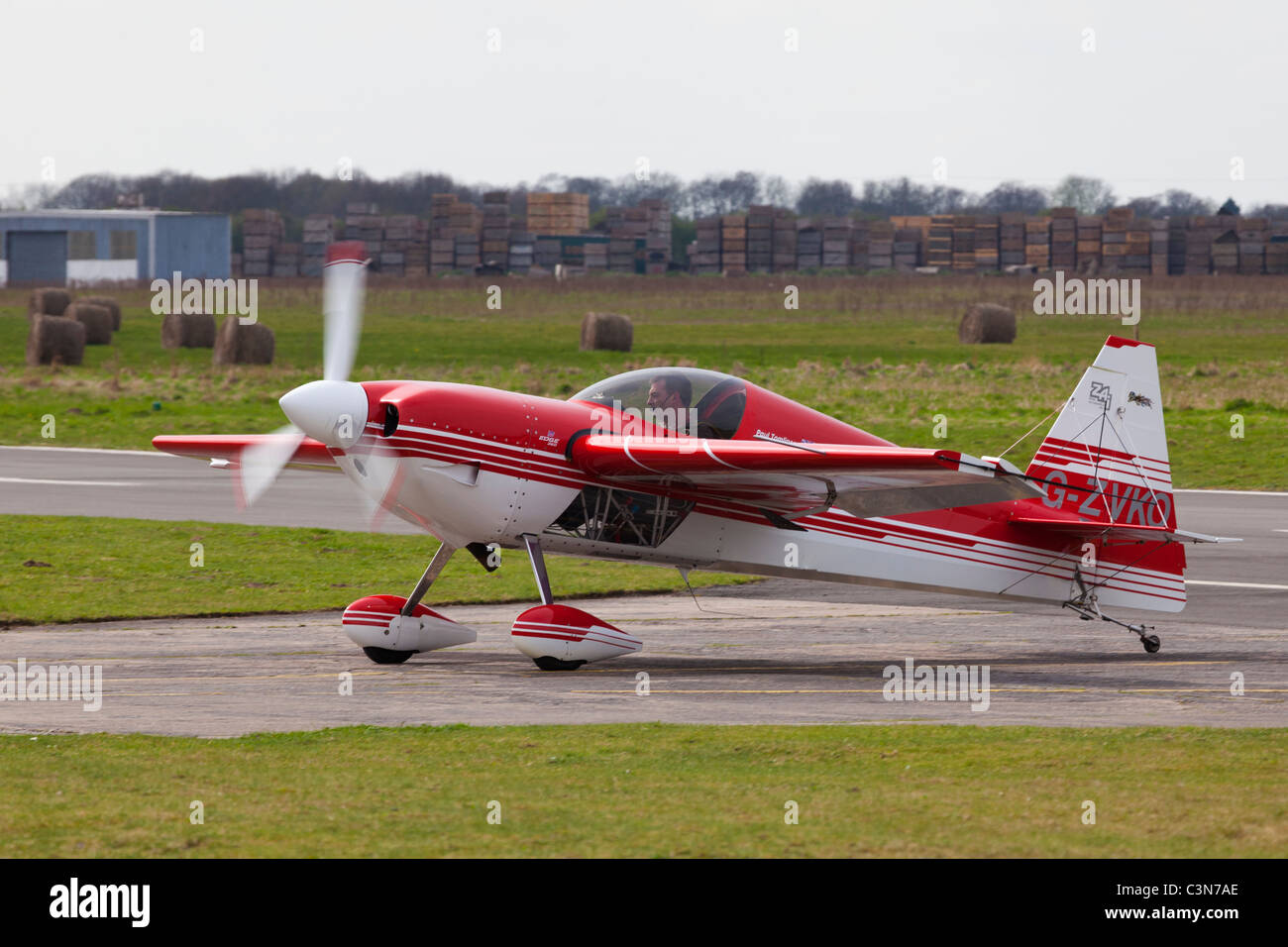 Edge 360 plane hi-res stock photography and images - Alamy