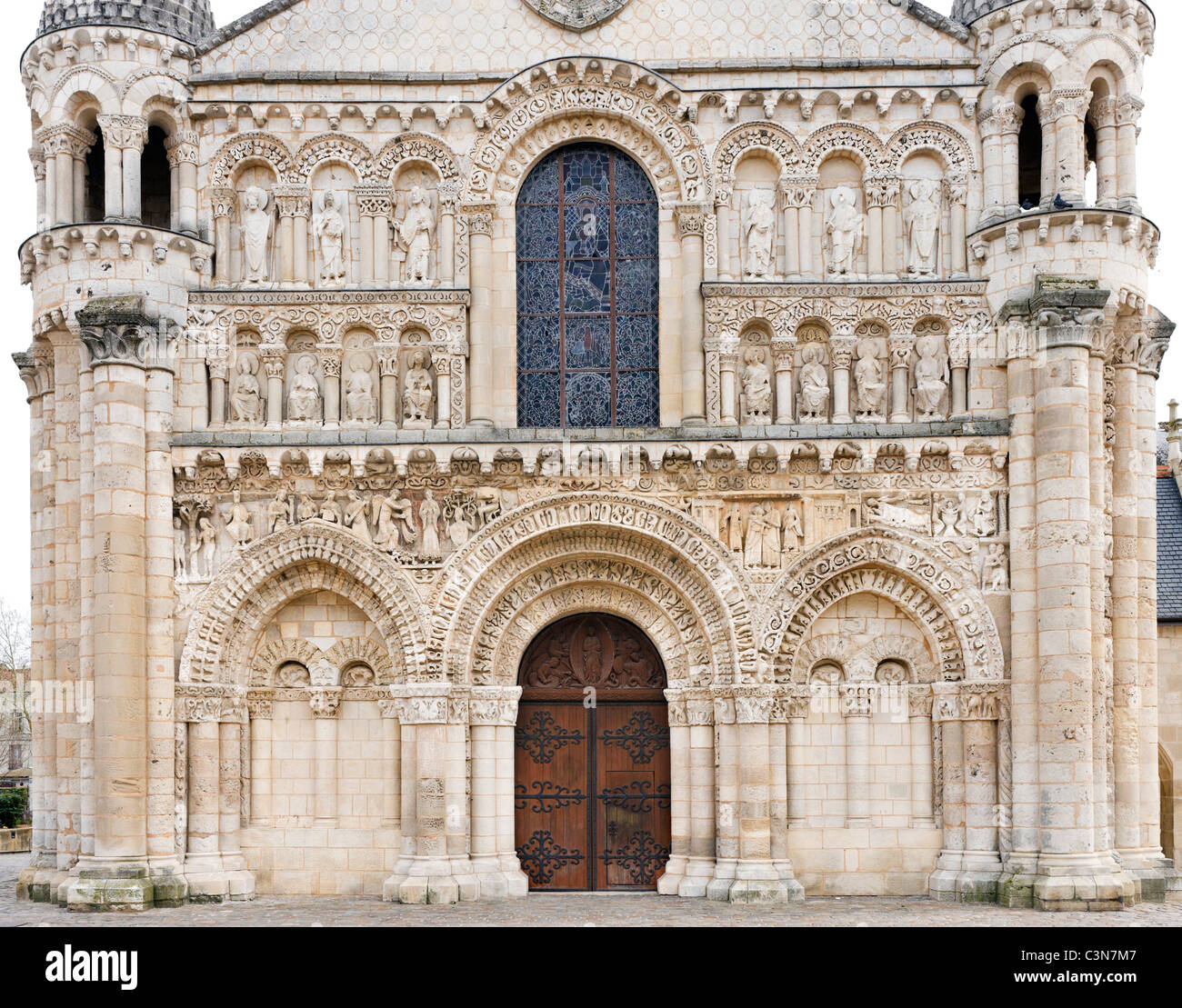 Eglise notre dame la grande de poitiers hi-res stock photography and ...