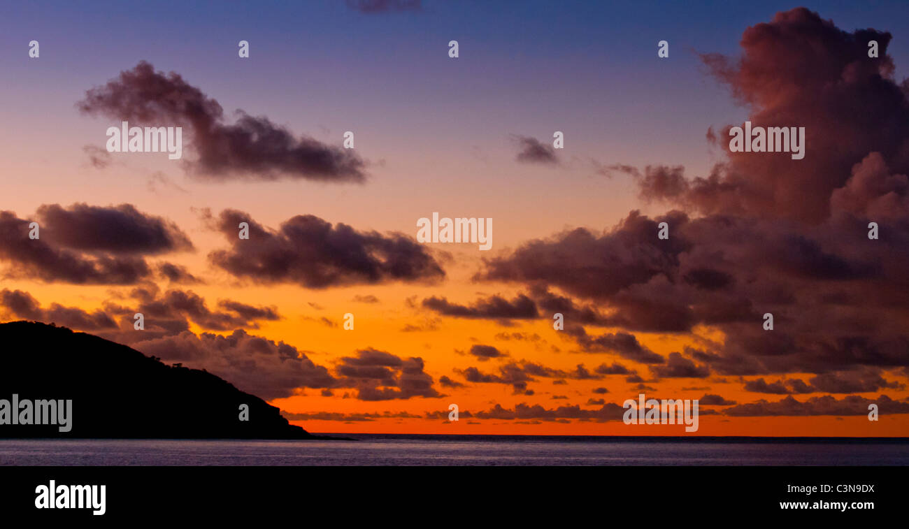 Fijian sunset off Captain Cook Cruise Ship, Yawasa Islands, Fiji Stock ...