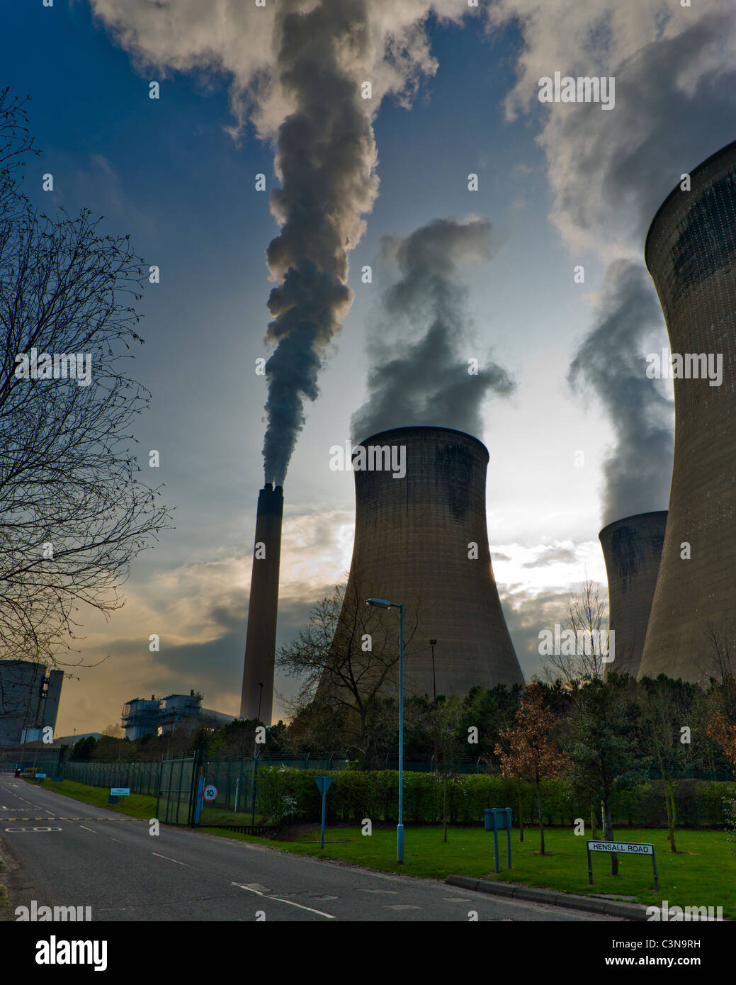 Coal fired power station in Yorkshire Stock Photo - Alamy