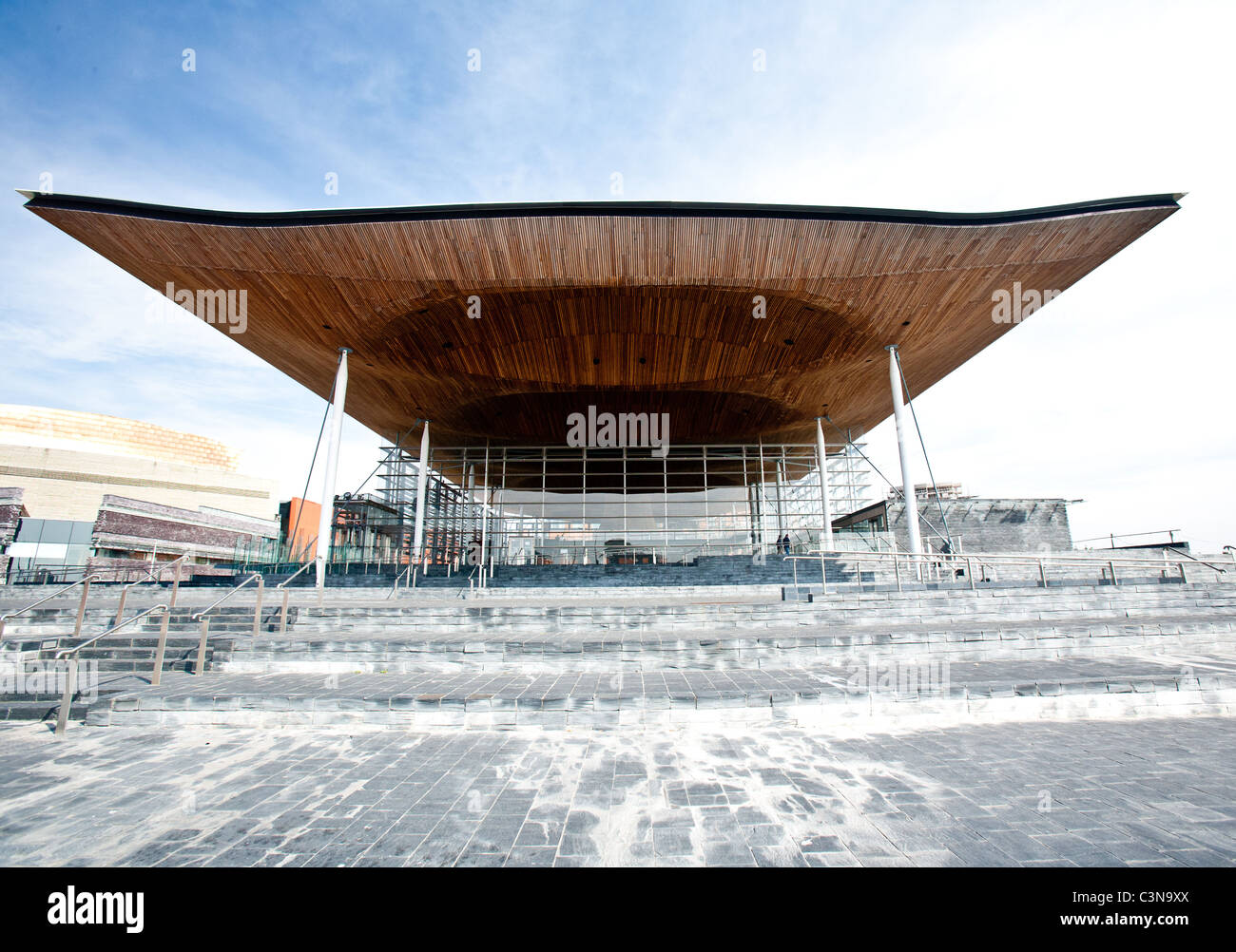 Welsh Assembly Senedd building, Cardiff Bay Stock Photo - Alamy