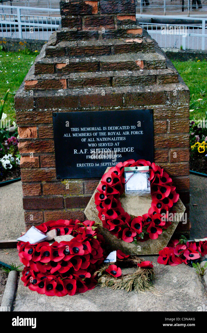 Raf sutton bridge hi-res stock photography and images - Alamy