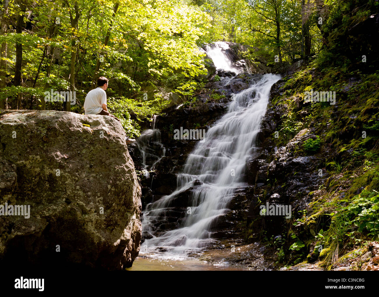 Hiker waterfall hi-res stock photography and images - Alamy