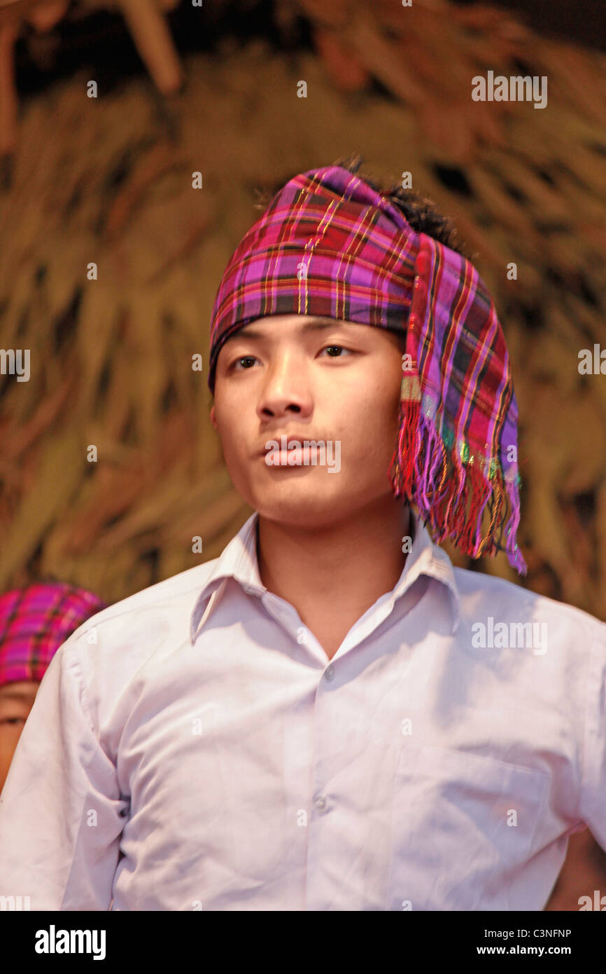 Tangsa tribes, women performing dance at Namdapha Eco Cultural Festival ...