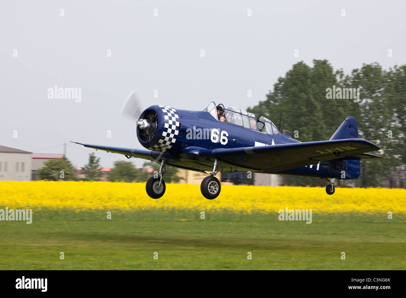 Us navy harvard hi-res stock photography and images - Alamy