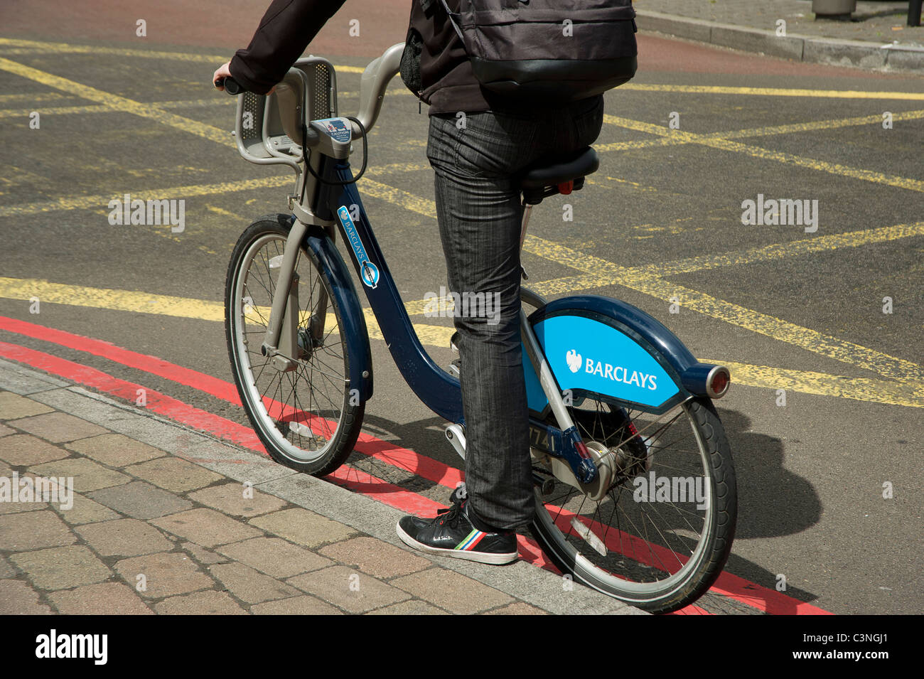 Tfl cycle hire hi-res stock photography and images - Alamy