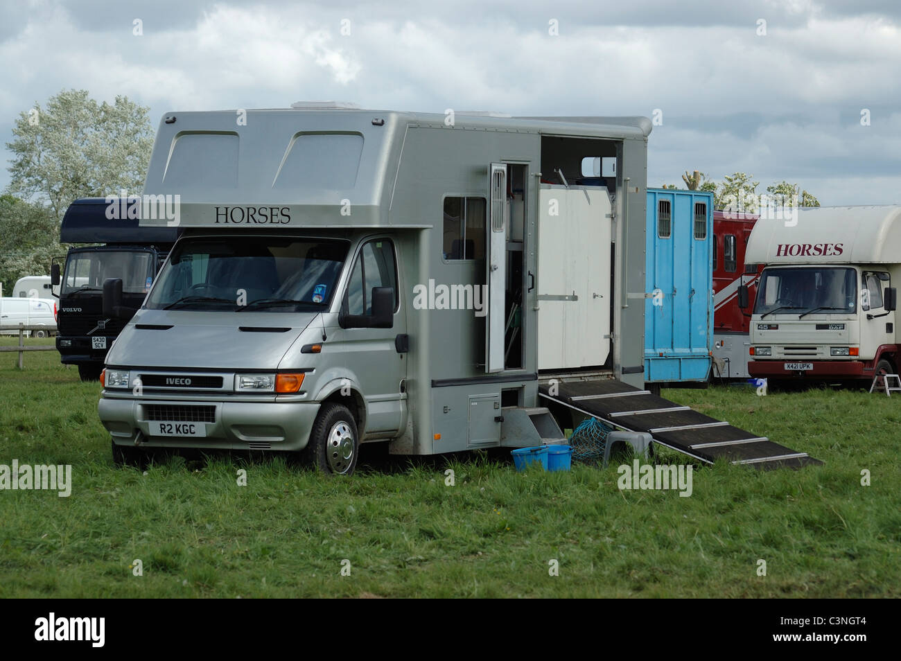 Horsebox hi-res stock photography and images - Alamy
