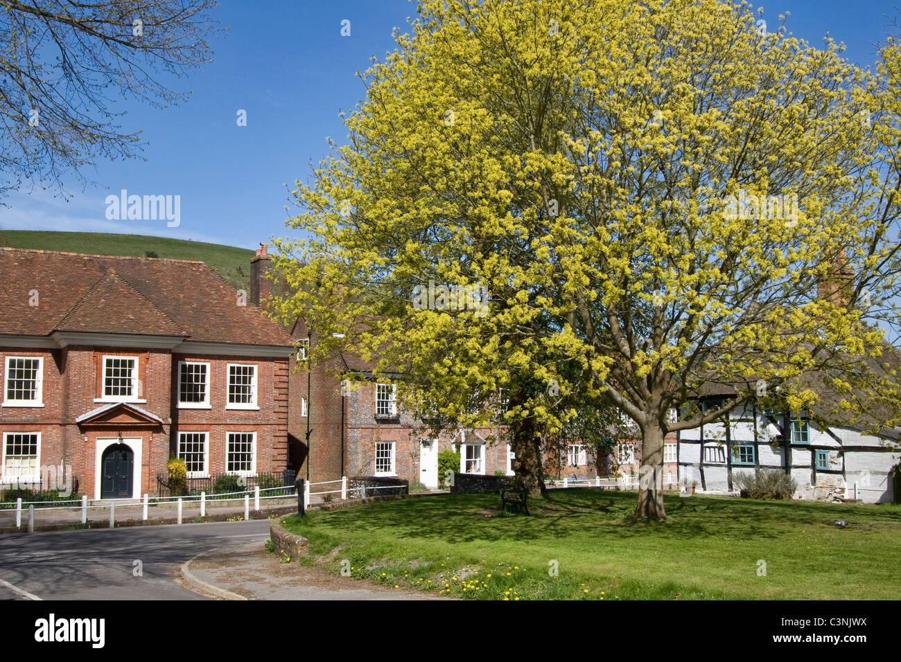 East meon village hi-res stock photography and images - Alamy