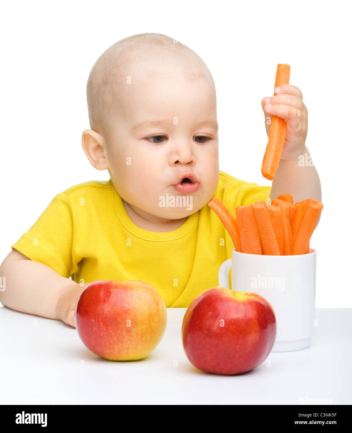 Pull up vegetables hi-res stock photography and images - Alamy