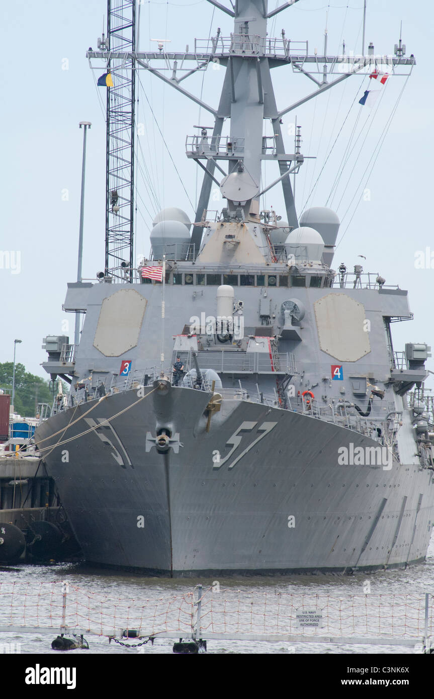 Virginia, Norfolk. Norfolk Navel Station. US Naval destroyer #57 Stock ...