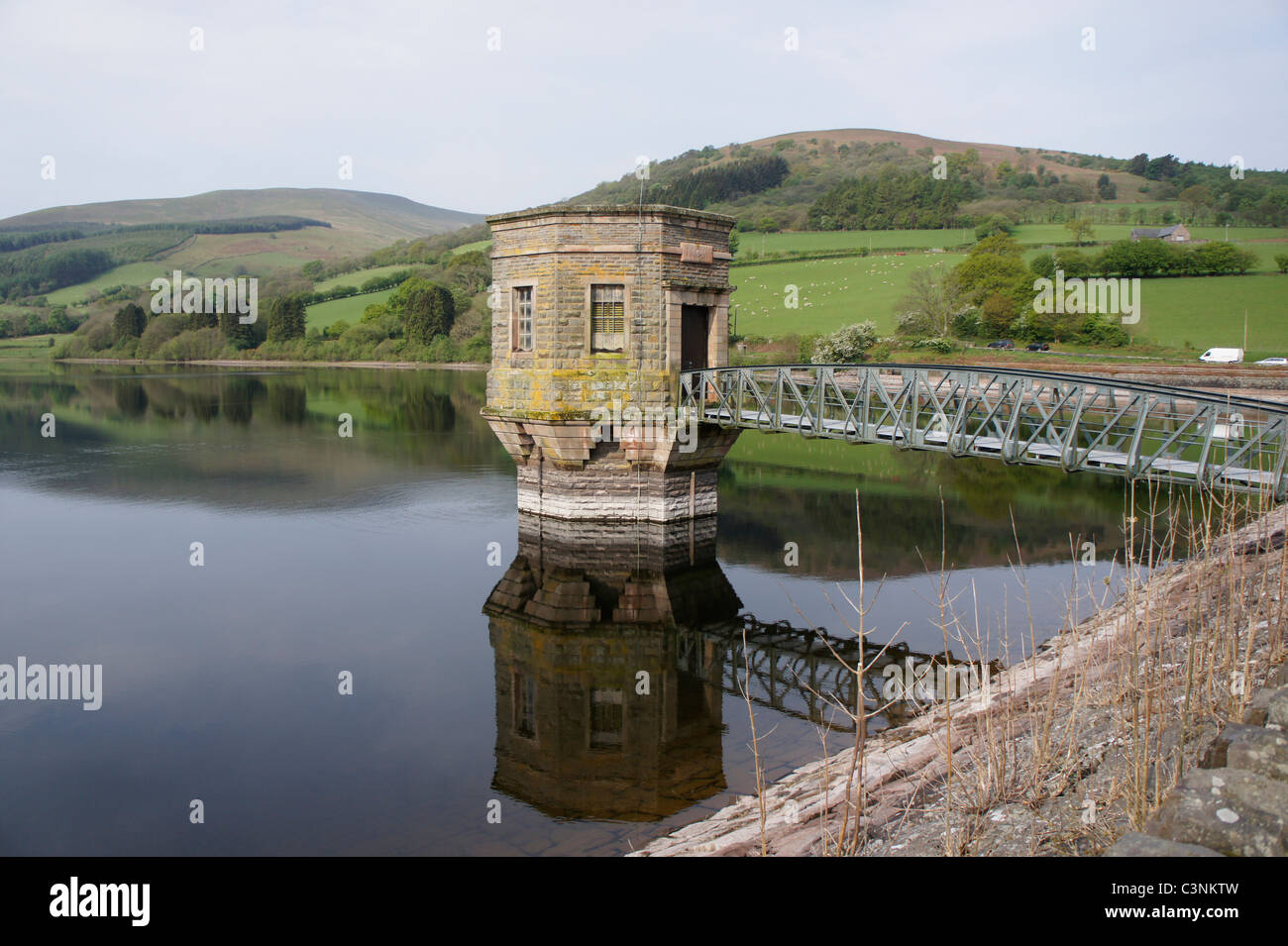 Talybont Reservoir and Forest. Near Talybont on Usk, Brecon Beacons ...