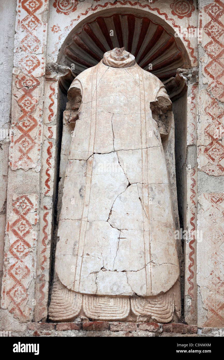 Broken Statue Jesus High Resolution Stock Photography and Images - Alamy