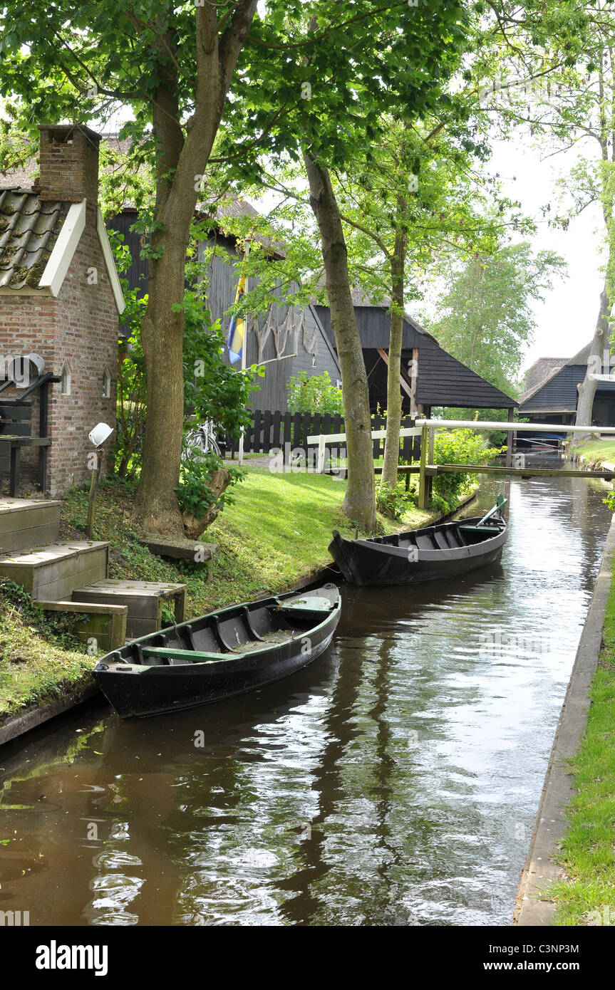 Ancient canals hi-res stock photography and images - Alamy