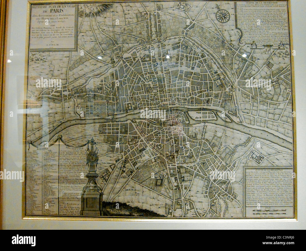 Map paris historic hi-res stock photography and images - Alamy