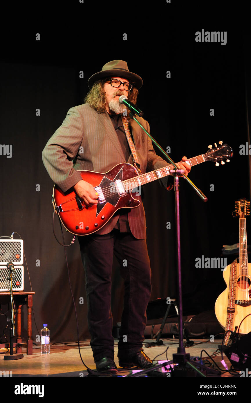 Peter case singer hi-res stock photography and images - Alamy