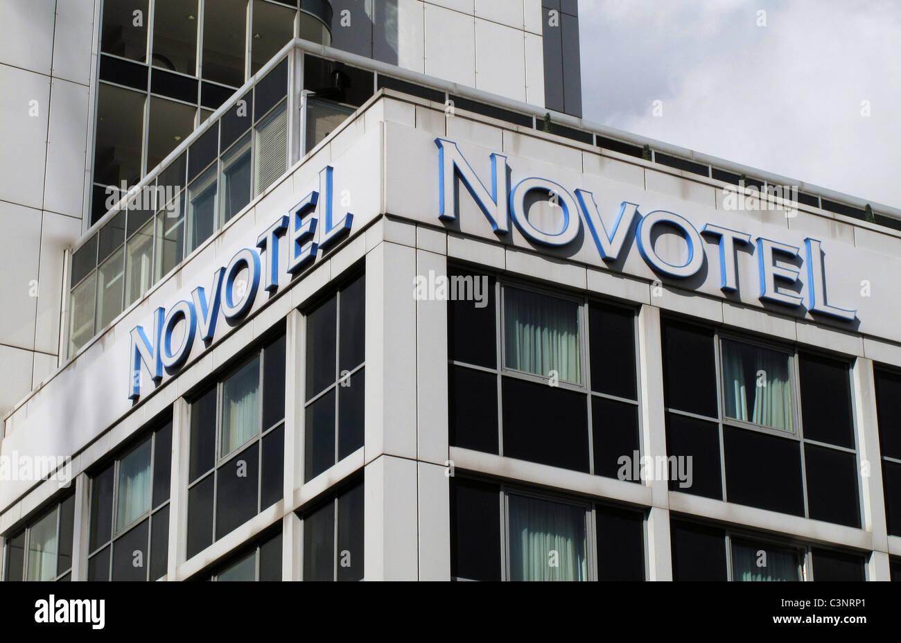 Novotel london hi-res stock photography and images - Alamy