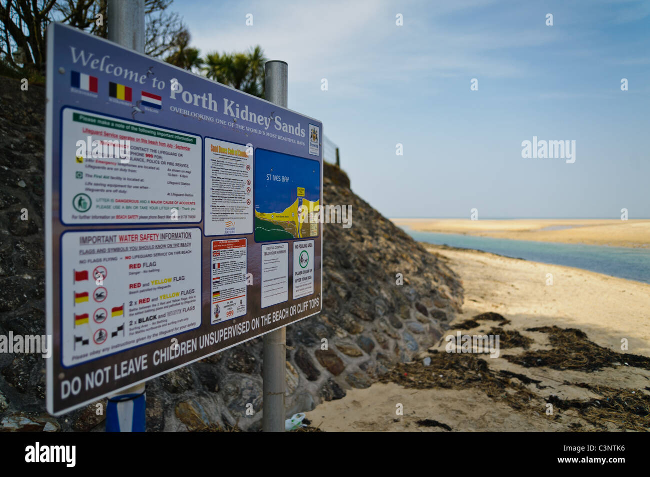 Porthkidney Beach, Lelant, Cornwall Stock Photo - Alamy