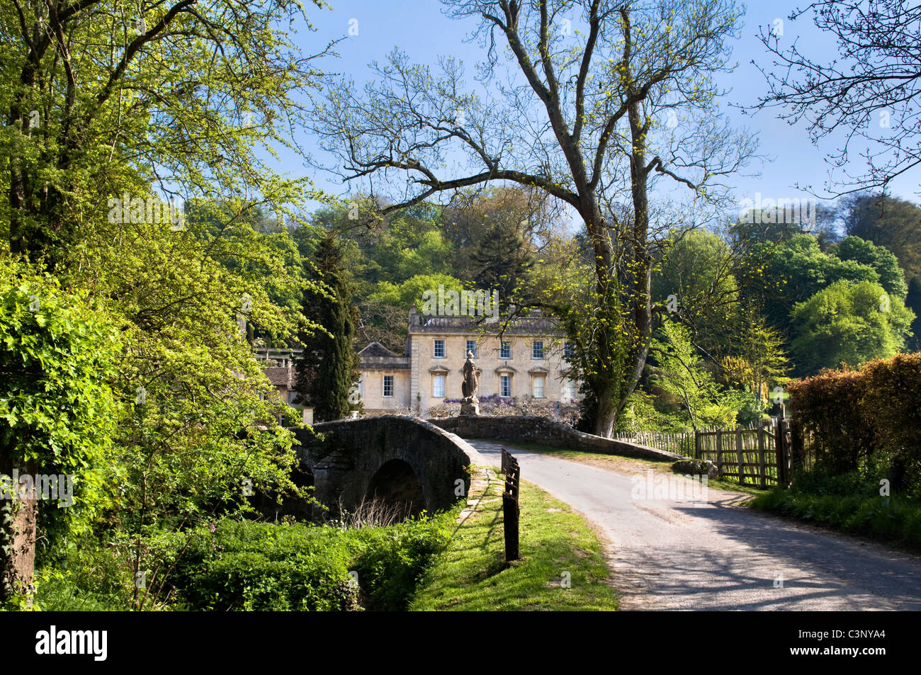 Iford manor historical hi-res stock photography and images - Alamy