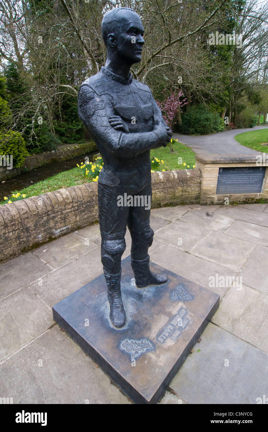 Bronze statue of Superbike champion Steve Hislop Stock Photo - Alamy