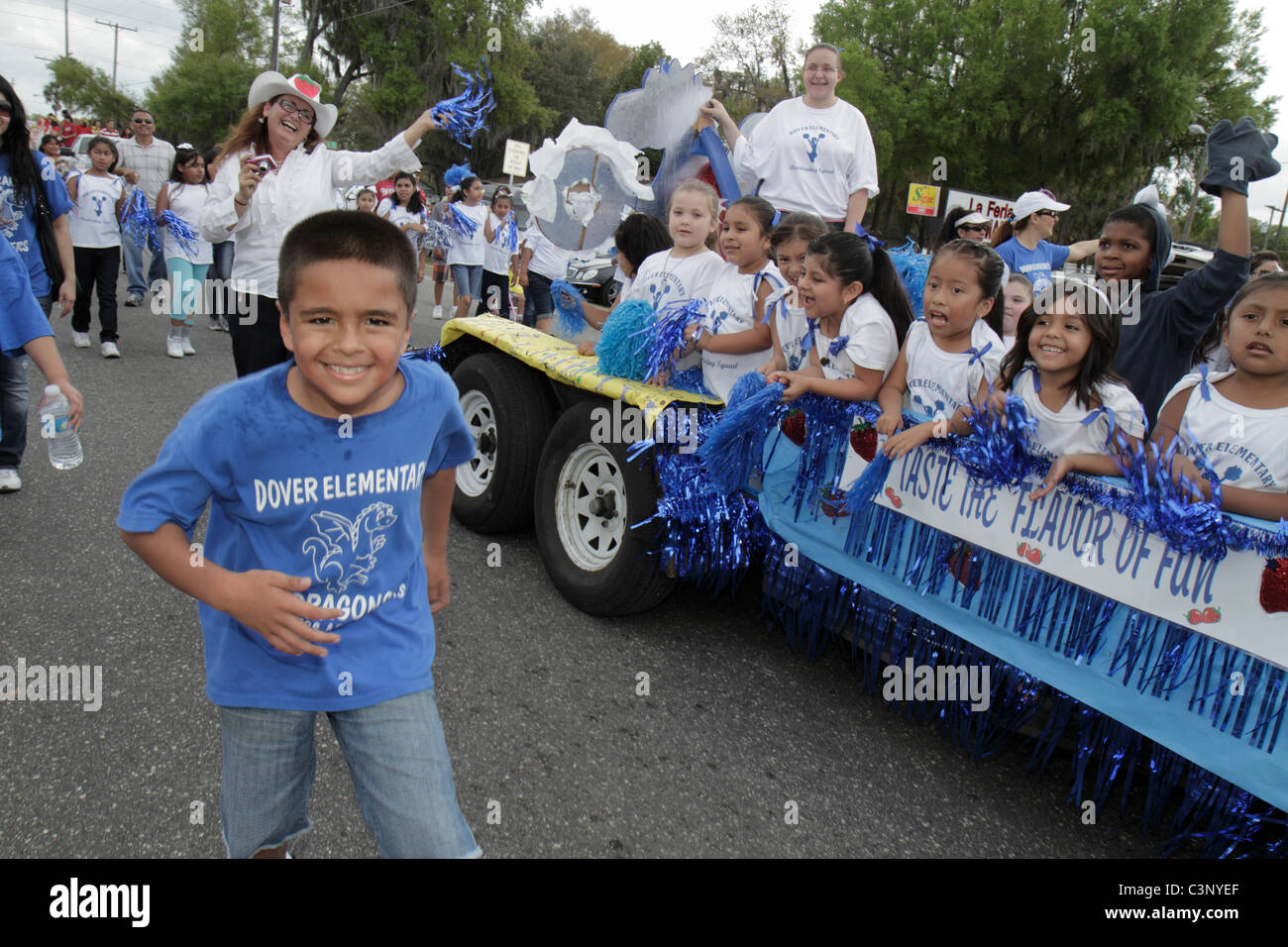 Dover elementary school hi-res stock photography and images - Alamy