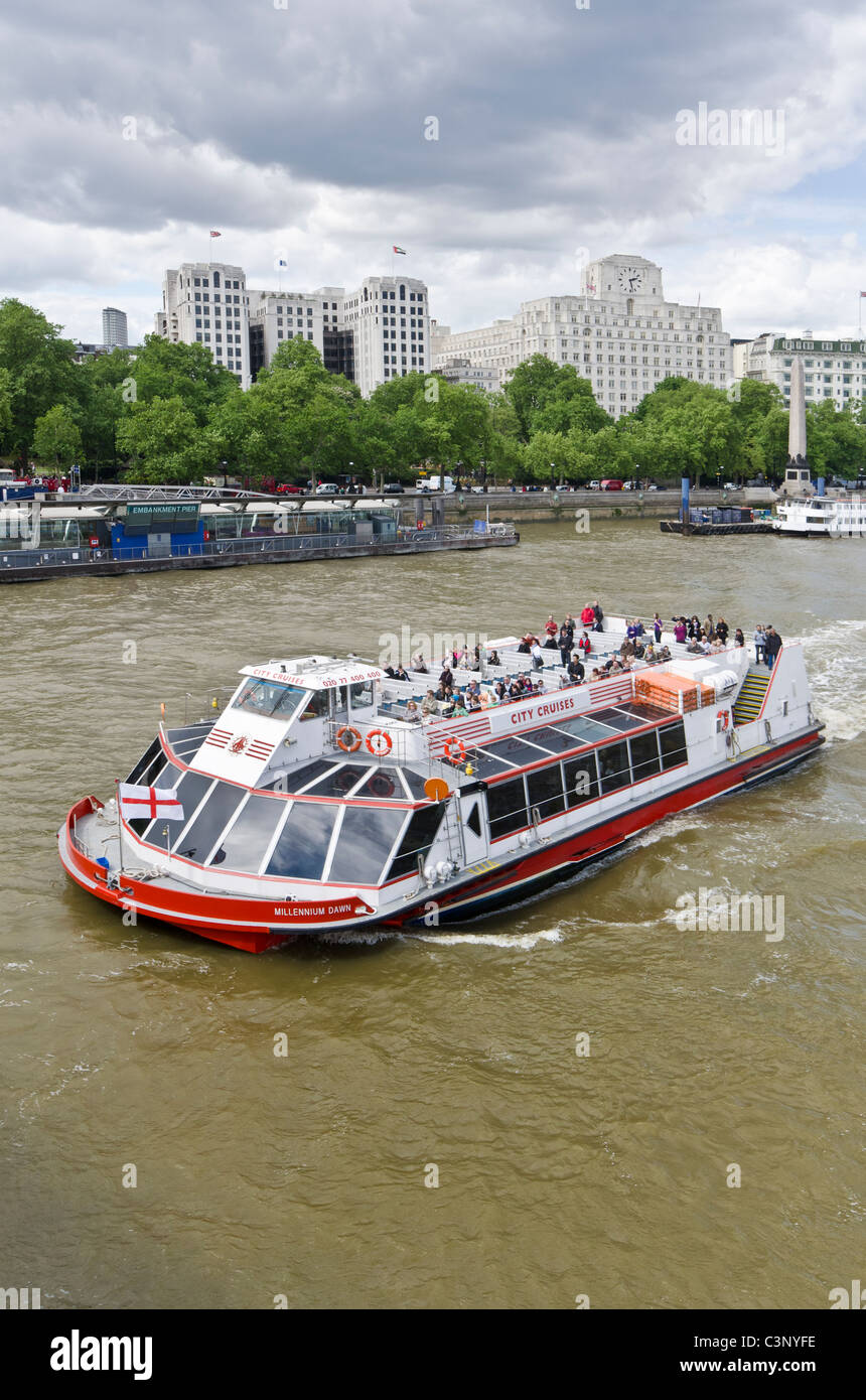 Ferry on the Thames River Stock Photo - Alamy