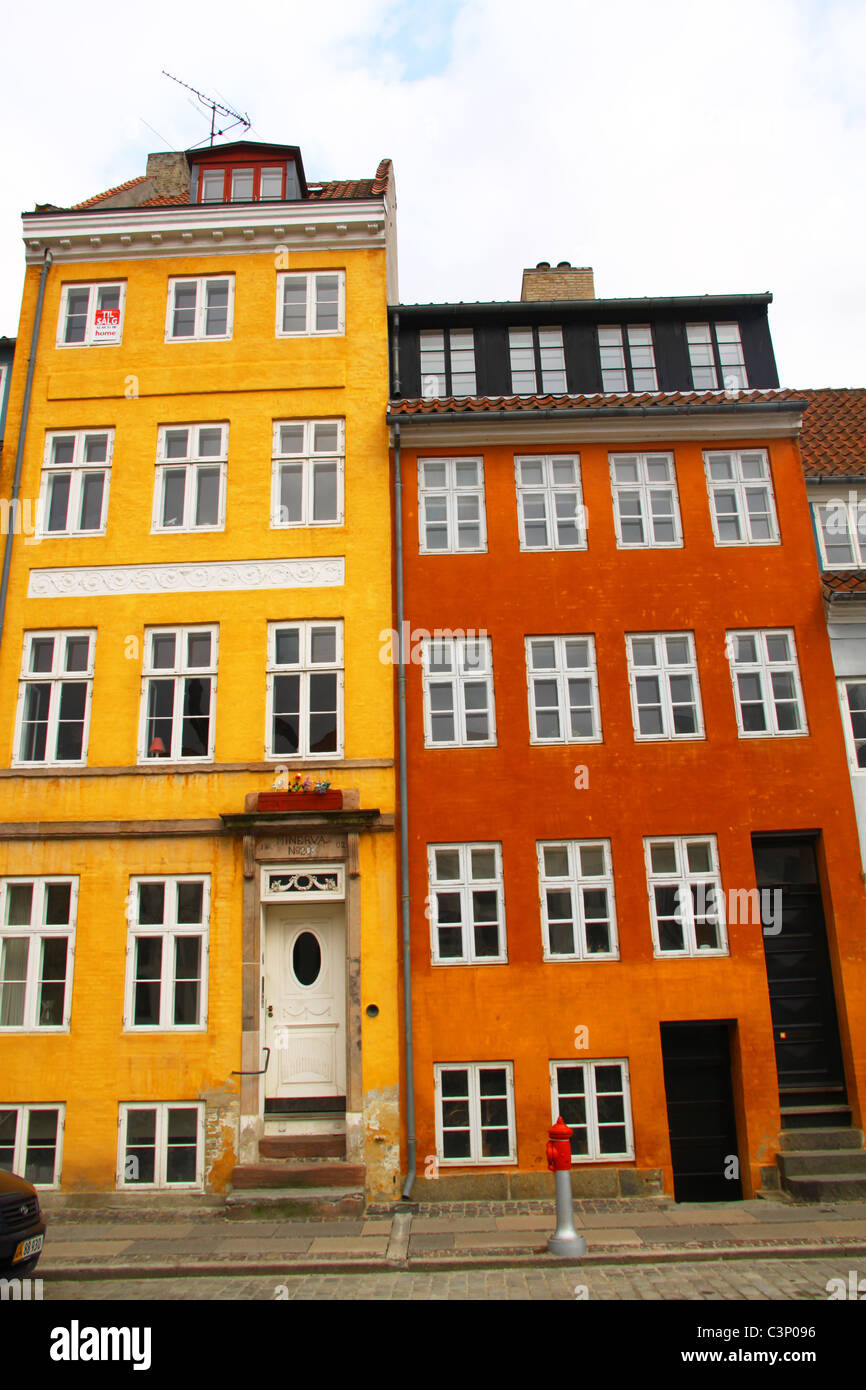 Colourful houses copenhagen hi-res stock photography and images - Alamy