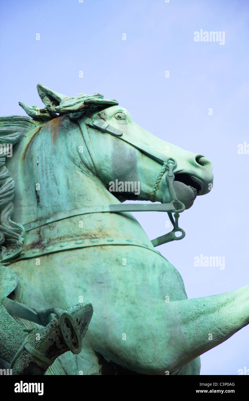 Statue bishop absalon horse st hi-res stock photography and images - Alamy