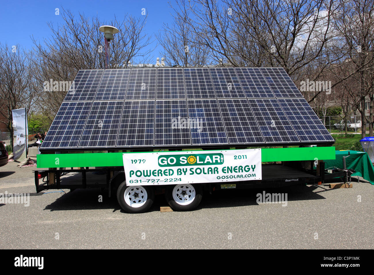 Solar energy display hi-res stock photography and images - Alamy